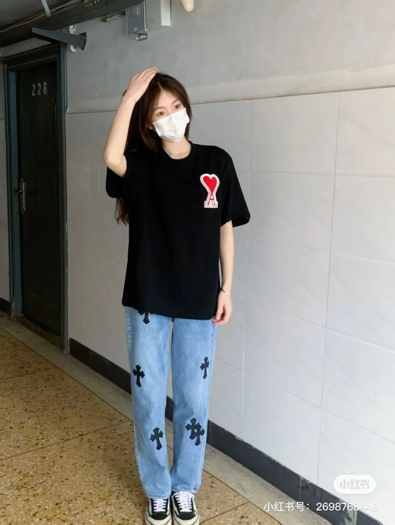 Accurate model Amiri T-Shirts