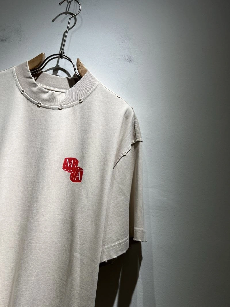 Accurate model Amiri T-Shirts