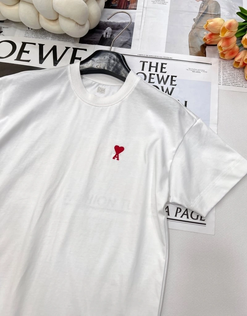 Budget-friendly Amiri T-Shirts