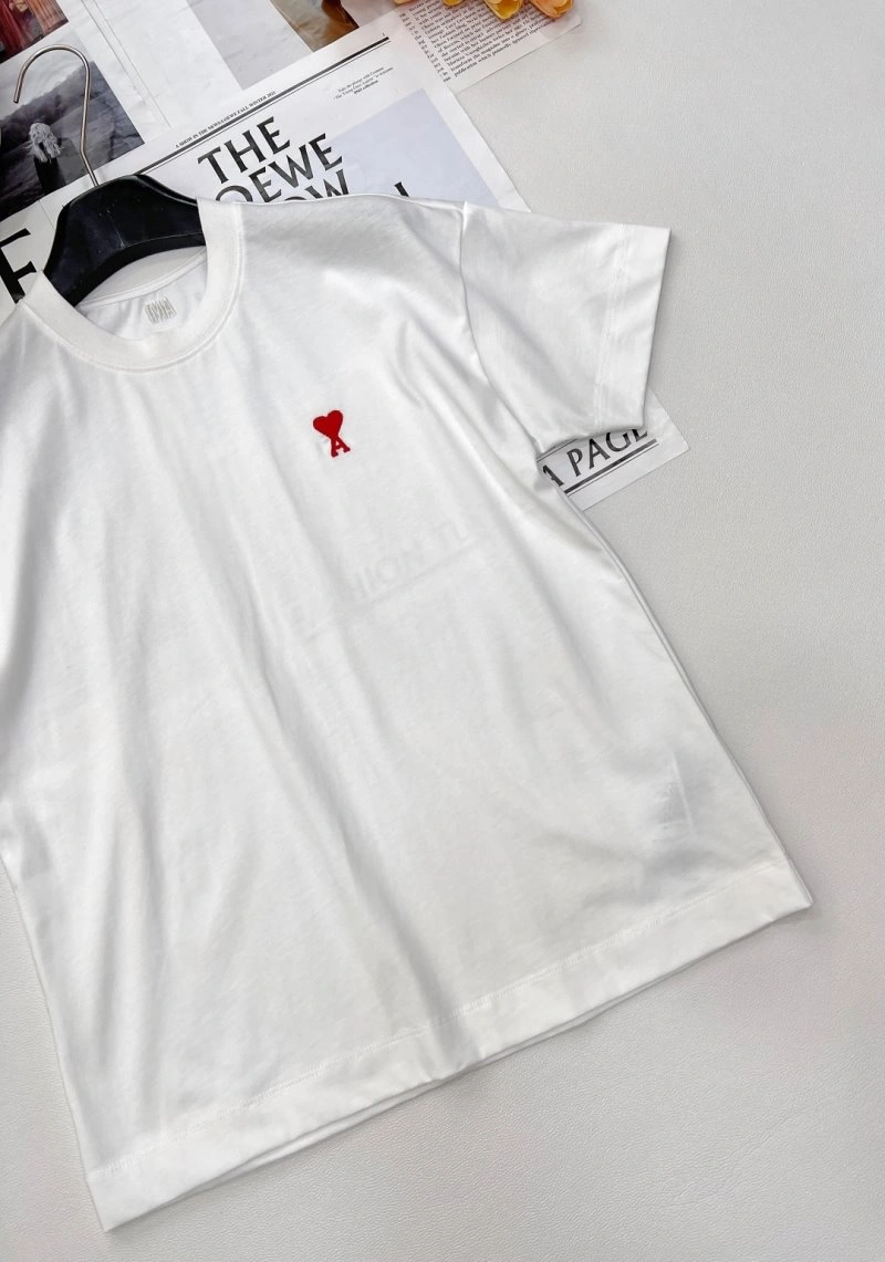 Budget-friendly Amiri T-Shirts