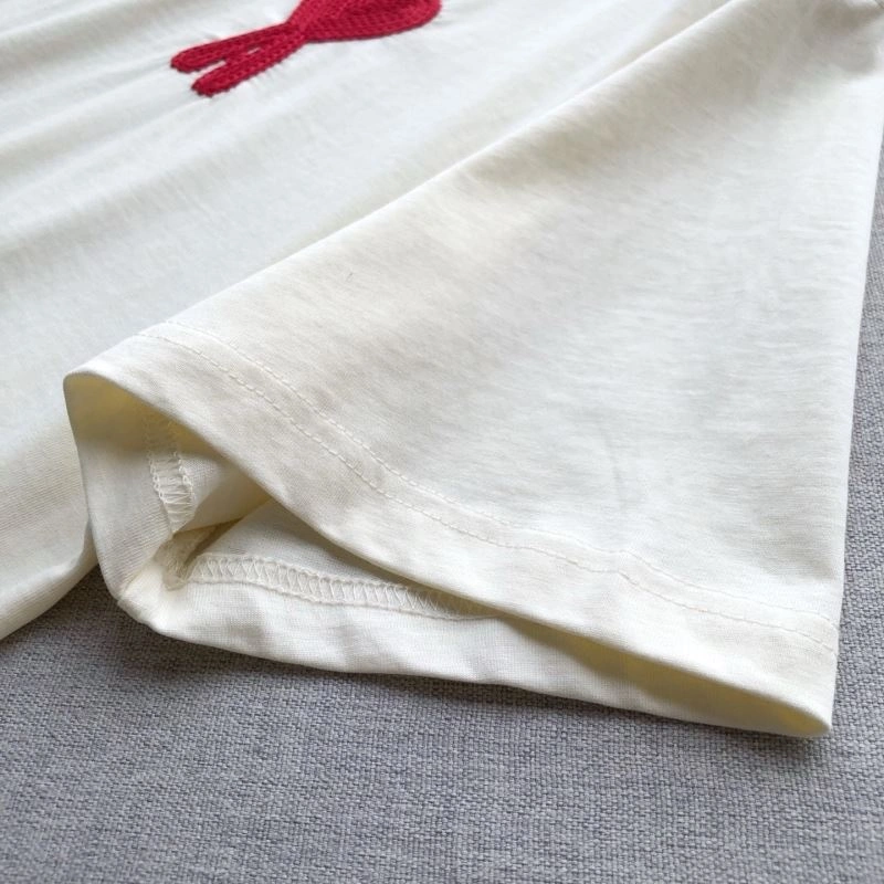 Accurate model Amiri T-Shirts
