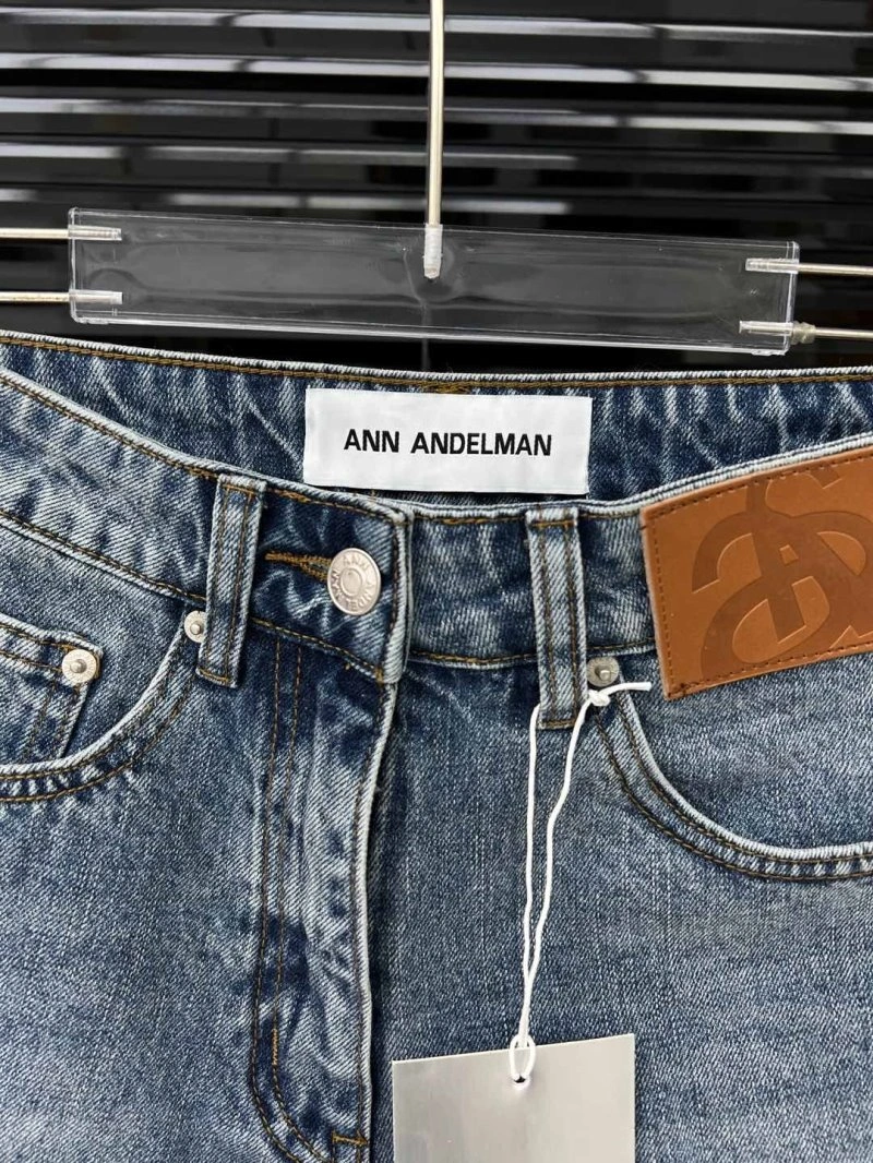 Brand-authenticated Ann Andelman Short Pants