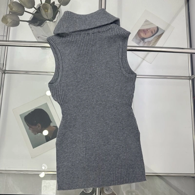 Value-priced Ann Andelman Vest