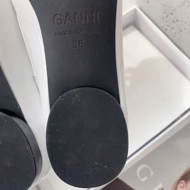 Accurate model Ann Demeulemeester Shoes