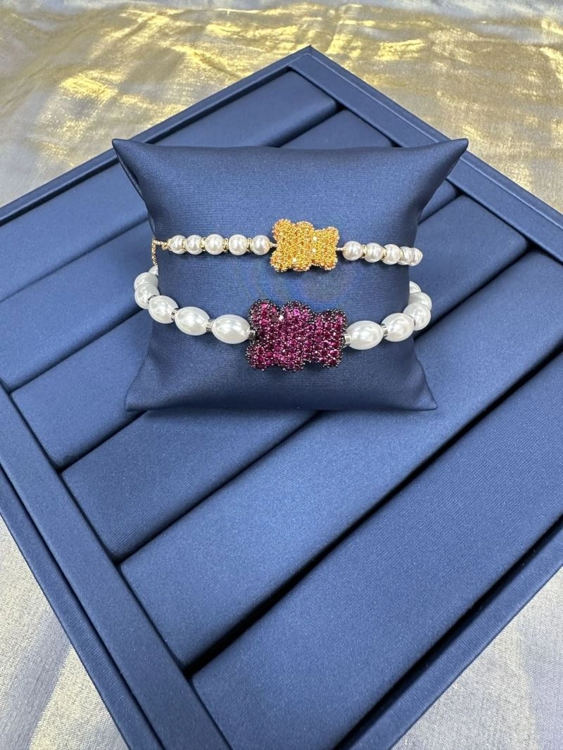 Accurate model Apm Bracelets