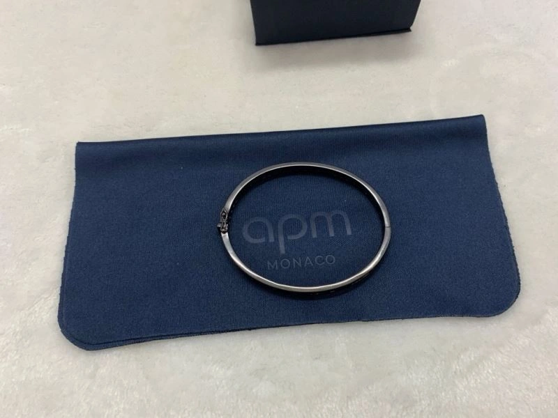 Cut-rate Apm Bracelets