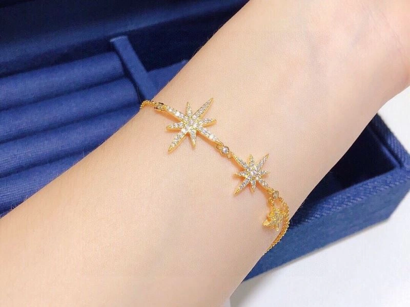Budget-friendly Apm Bracelets
