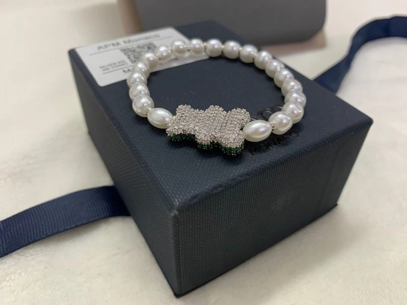 Indistinguishable Apm Bracelets