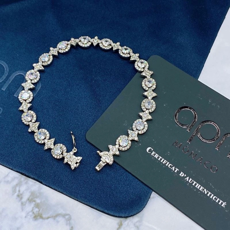 Accurate model Apm Bracelets