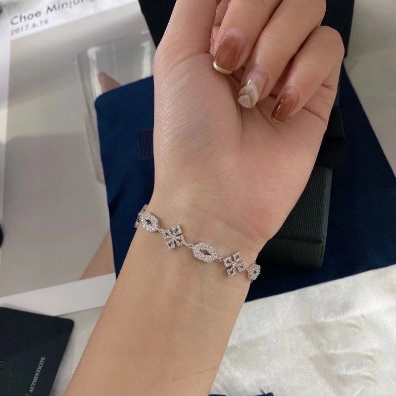 Discounted Apm Bracelets