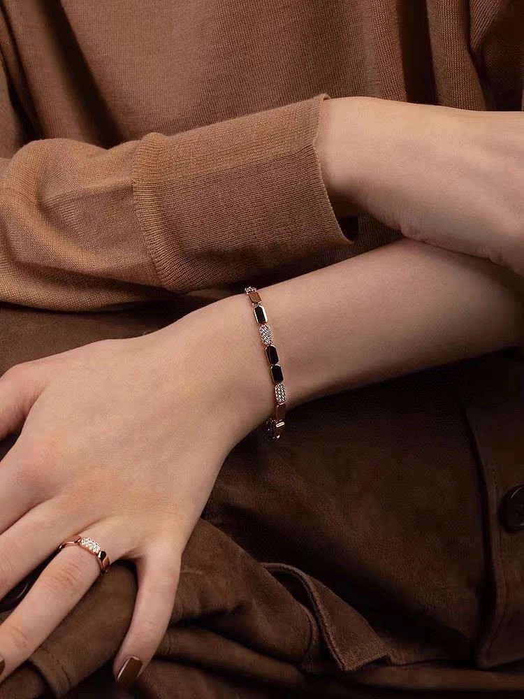 Mirror quality Apm Bracelets