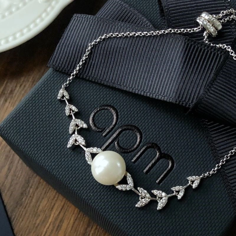 Top mirror Apm Bracelets