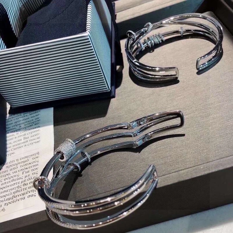 Inexpensive Apm Bracelets