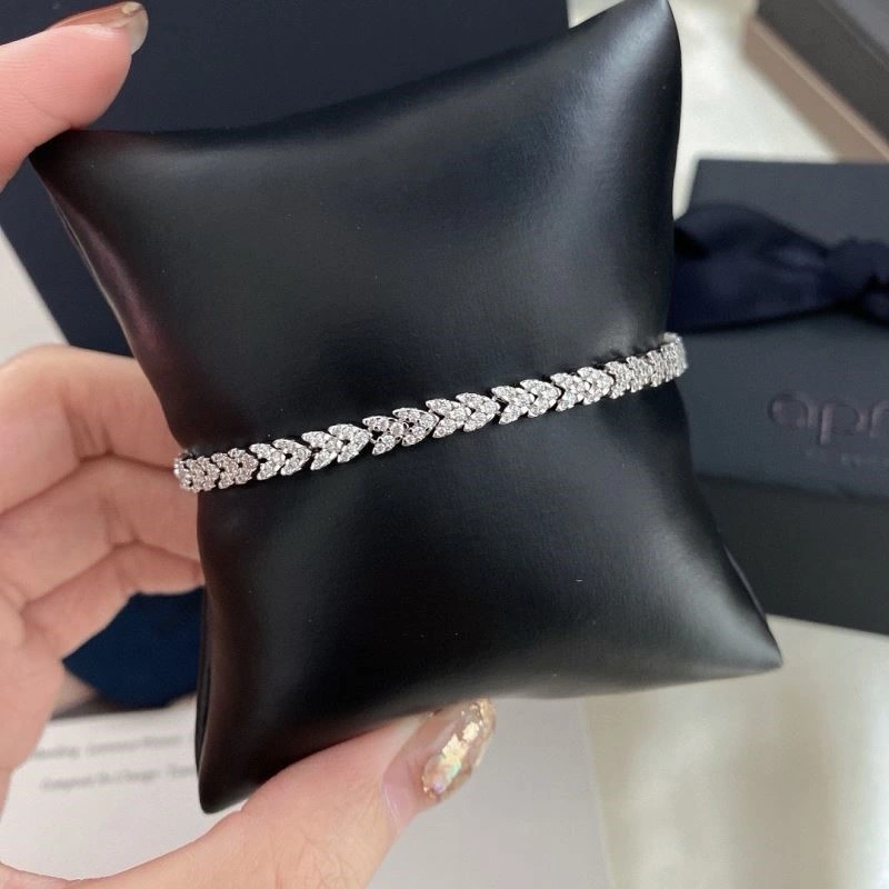 Inexpensive Apm Bracelets