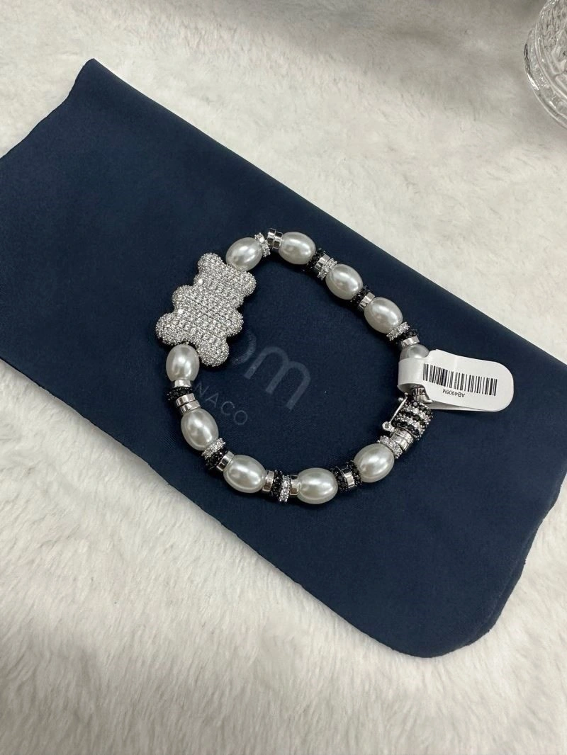 Budget-friendly Apm Bracelets