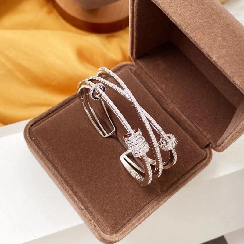Inexpensive Apm Bracelets