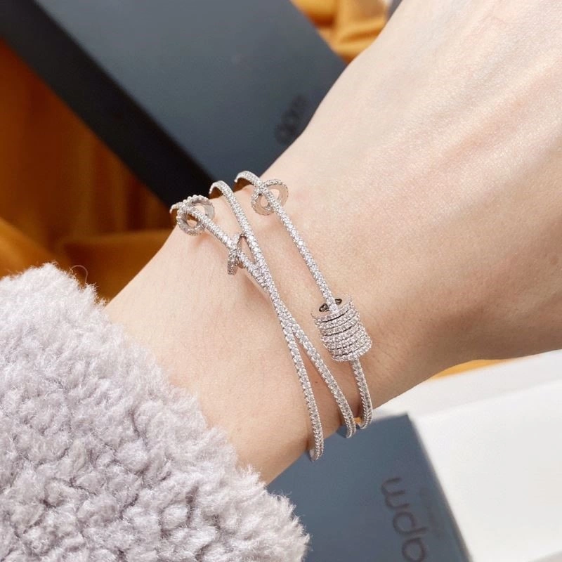 Inexpensive Apm Bracelets