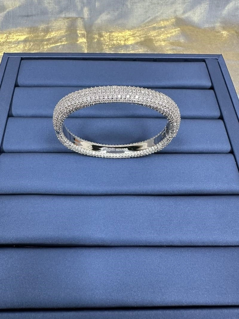 Apm Bracelets