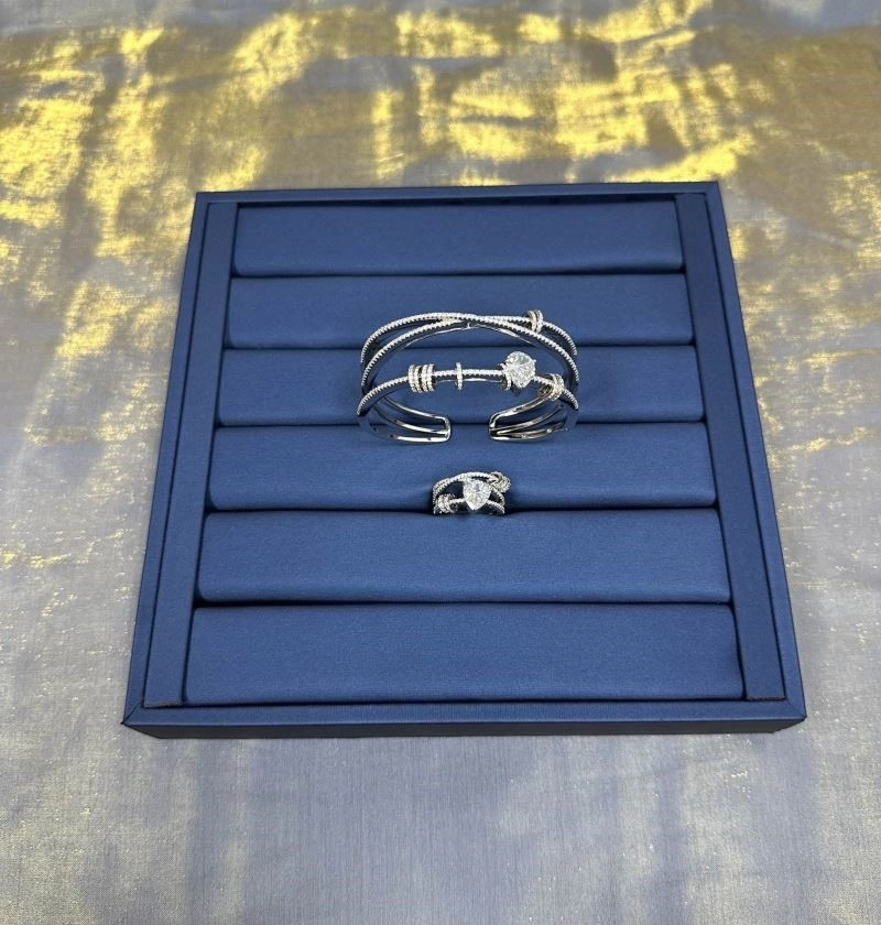 Mirror quality Apm Bracelets