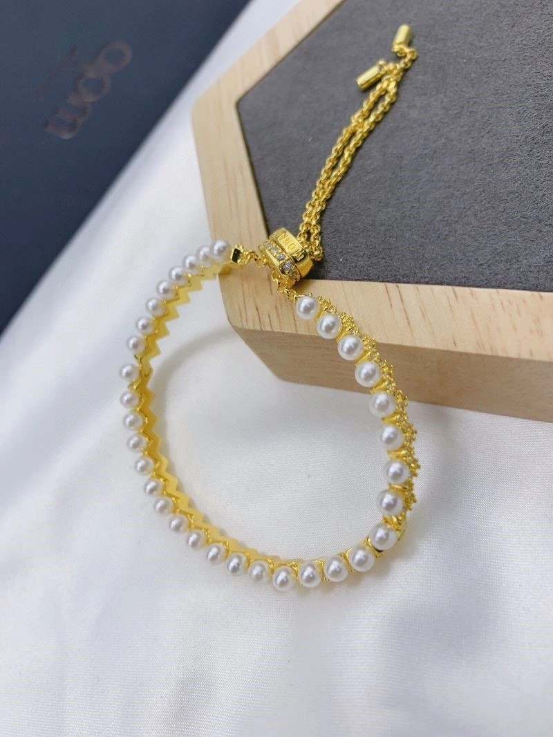 Brand-original Apm Bracelets