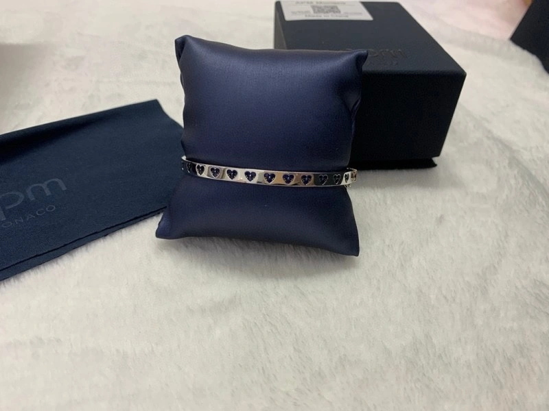 Budget-friendly Apm Bracelets