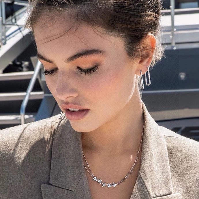 Cut-rate Apm Earrings