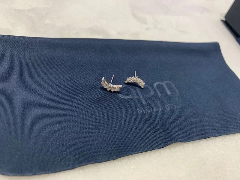 Top match Apm Earrings