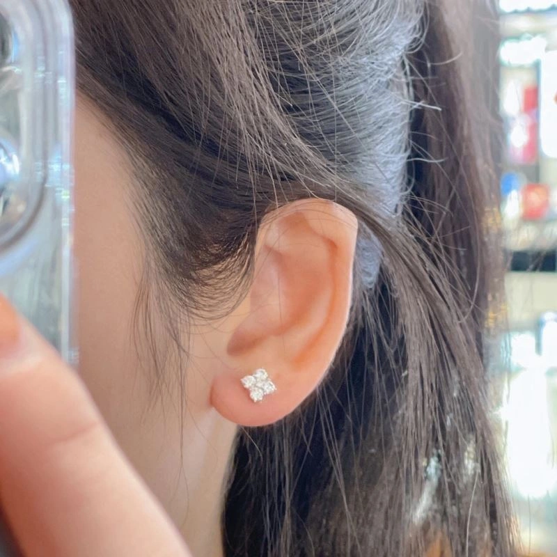 Value-priced Apm Earrings