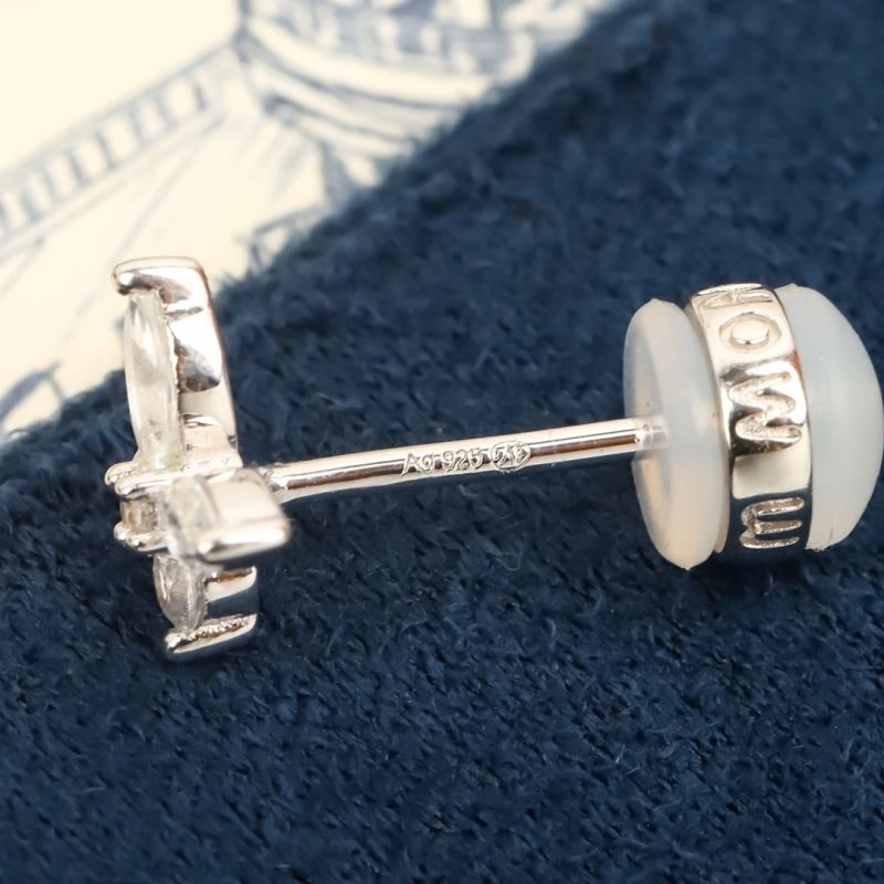 Top match Apm Earrings