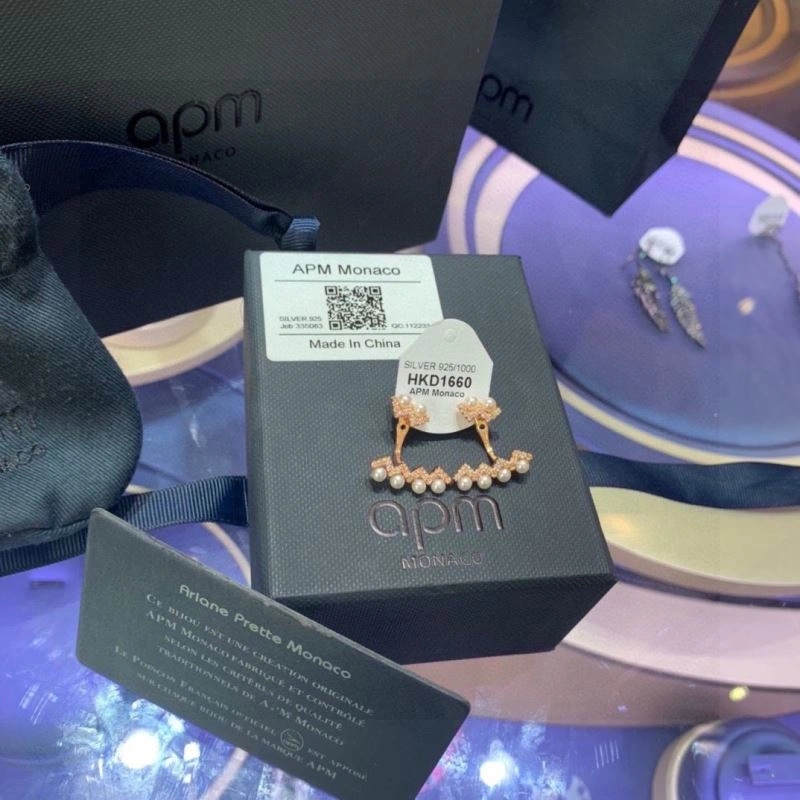 Accurate model Apm Earrings