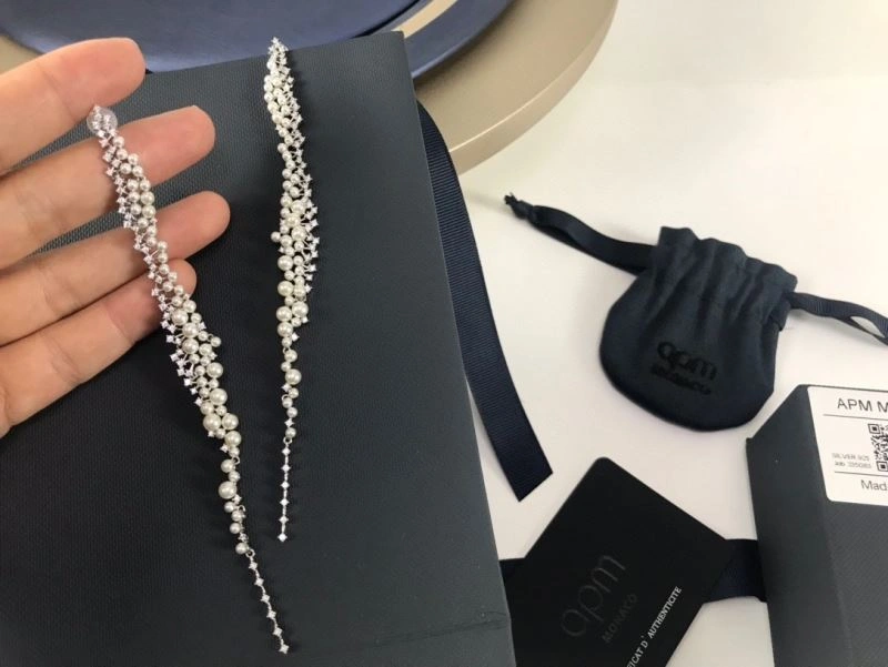 Bargain Apm Earrings
