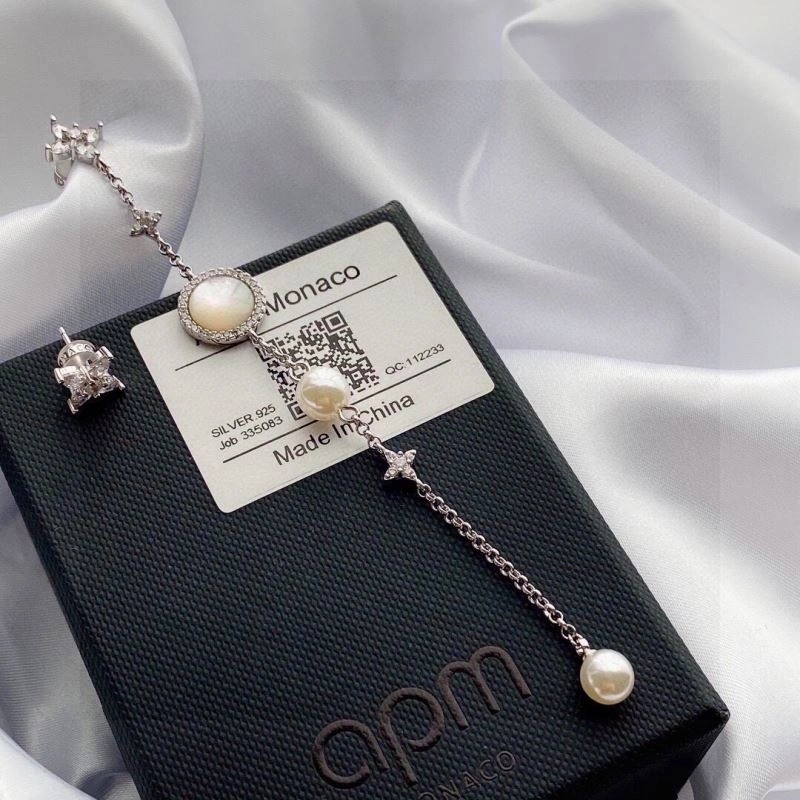 Top match Apm Earrings