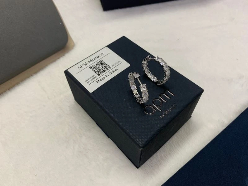 Perfect replica Apm Earrings