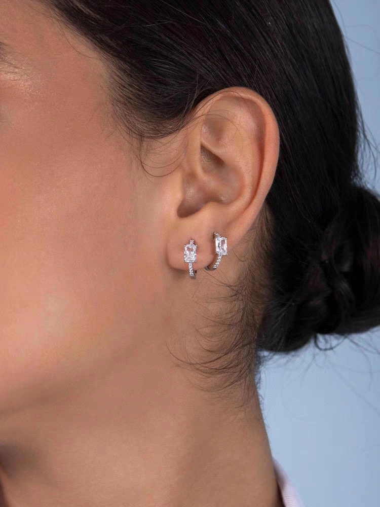 Factory-made Apm Earrings
