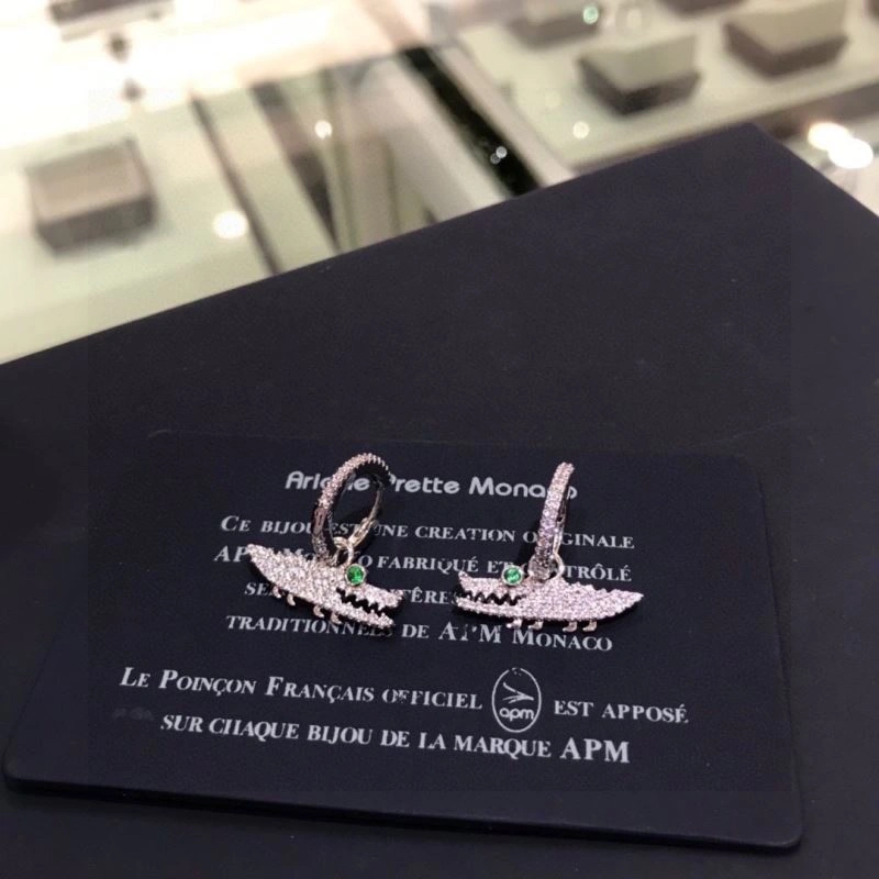 Perfect replica Apm Earrings