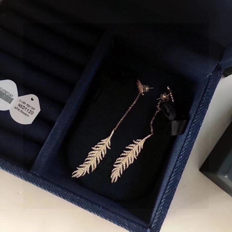 Perfect replica Apm Earrings