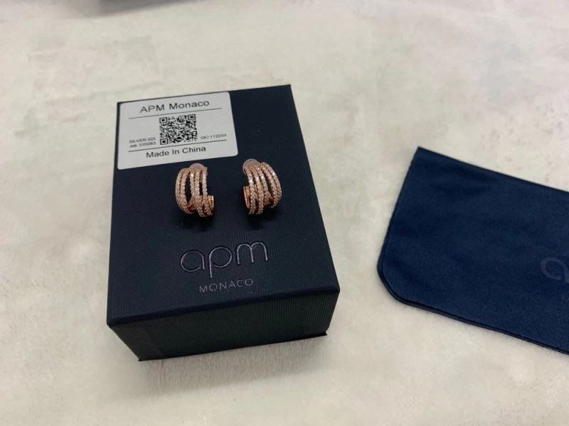 1:1 copy Apm Earrings