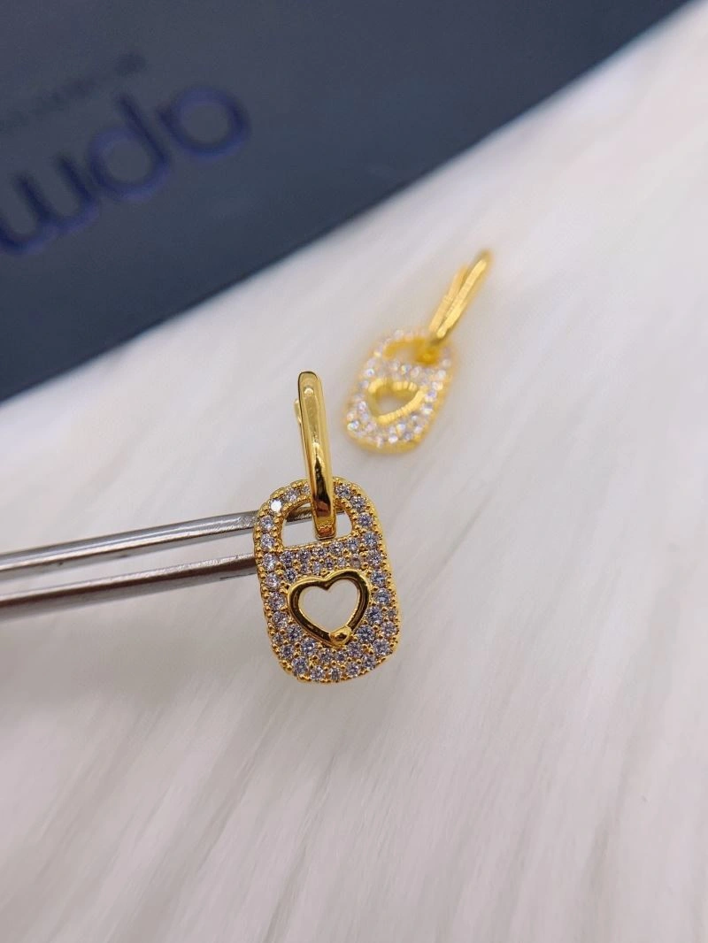 Inexpensive Apm Earrings
