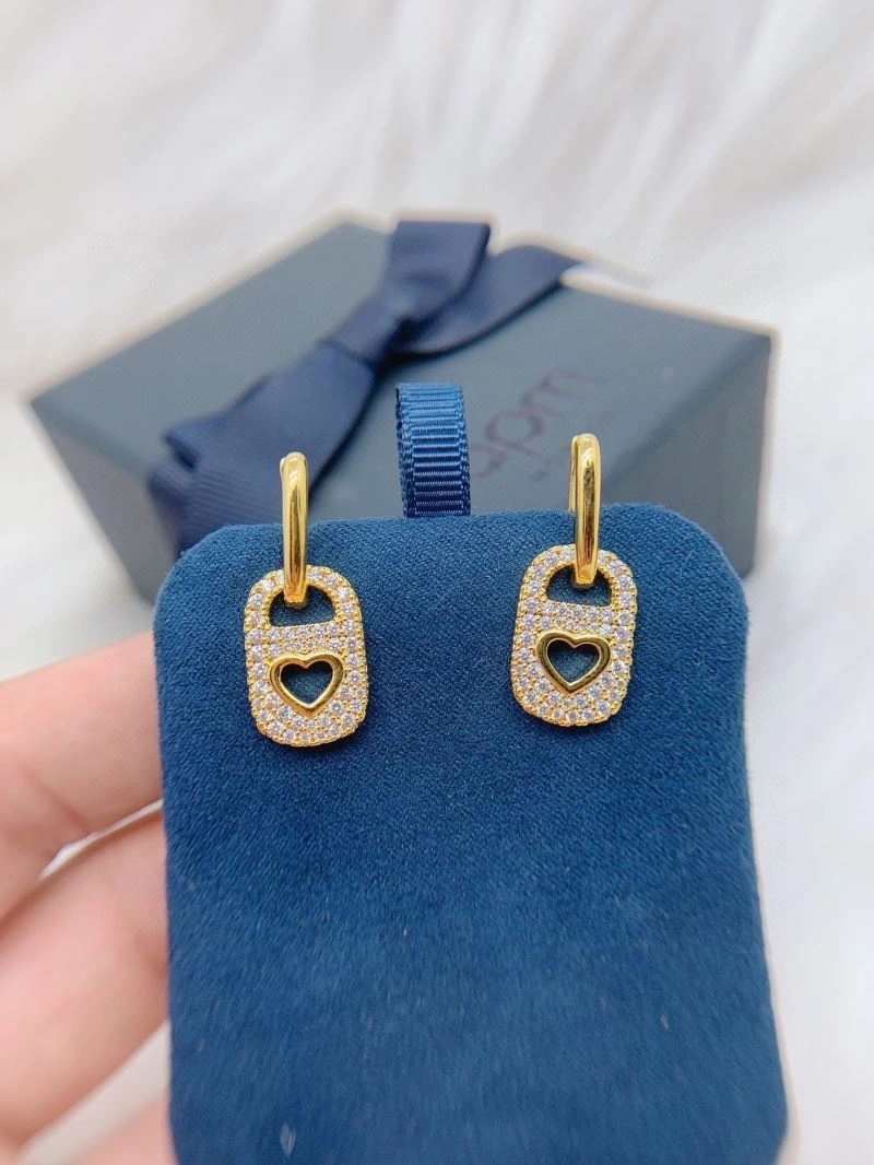 Inexpensive Apm Earrings