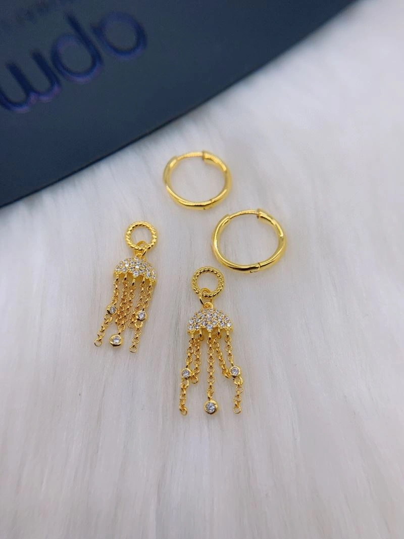 1:1 copy Apm Earrings