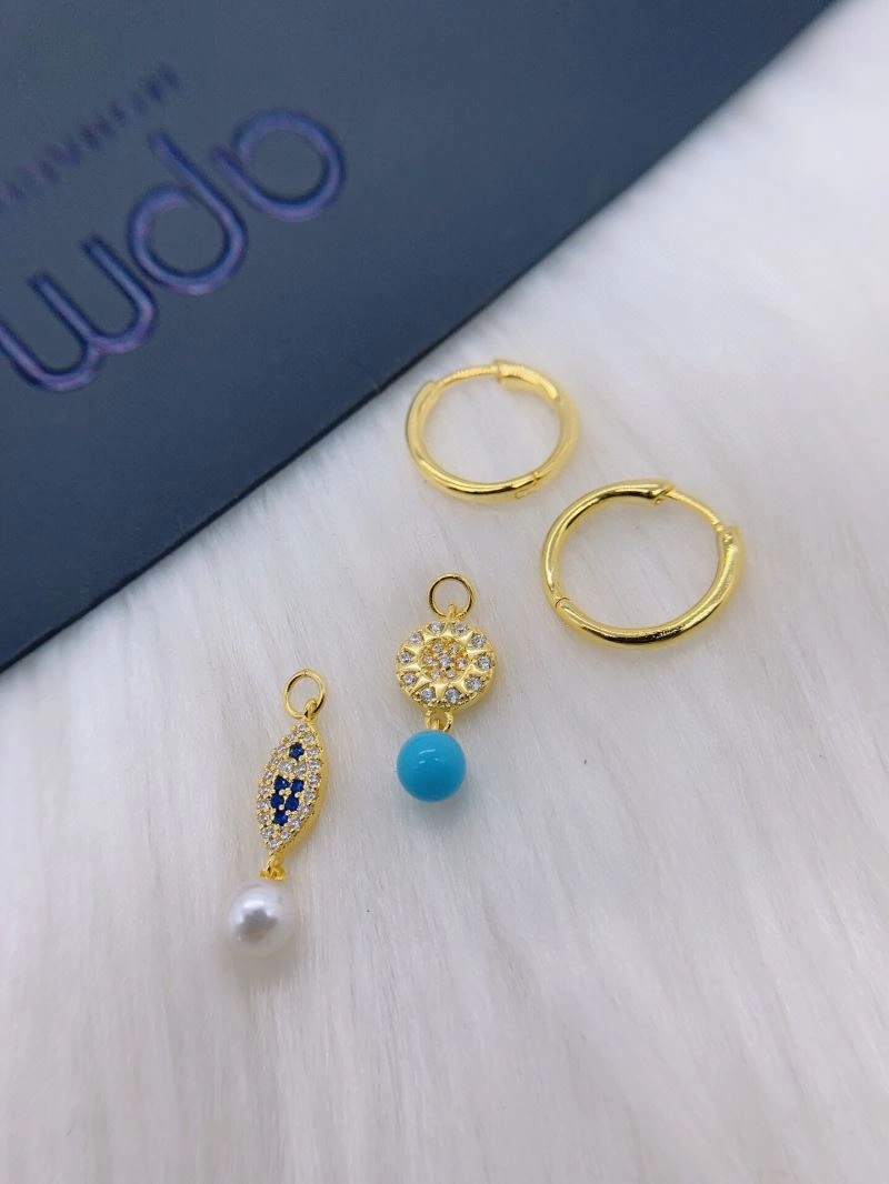 Exact replica Apm Earrings