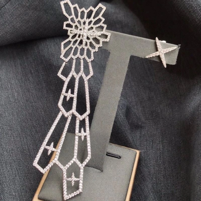 Bargain Apm Earrings