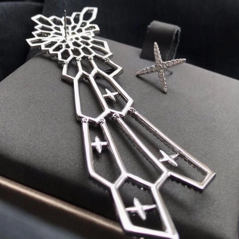 Bargain Apm Earrings
