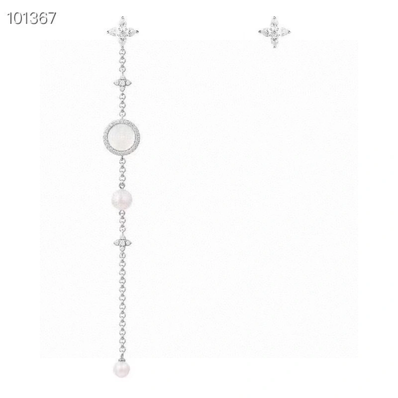 Apm Earrings