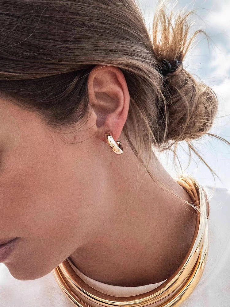 Affordable Apm Earrings