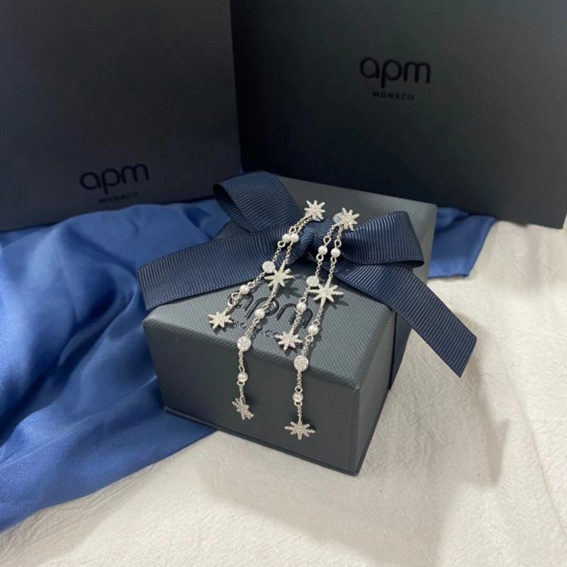 Top match Apm Earrings