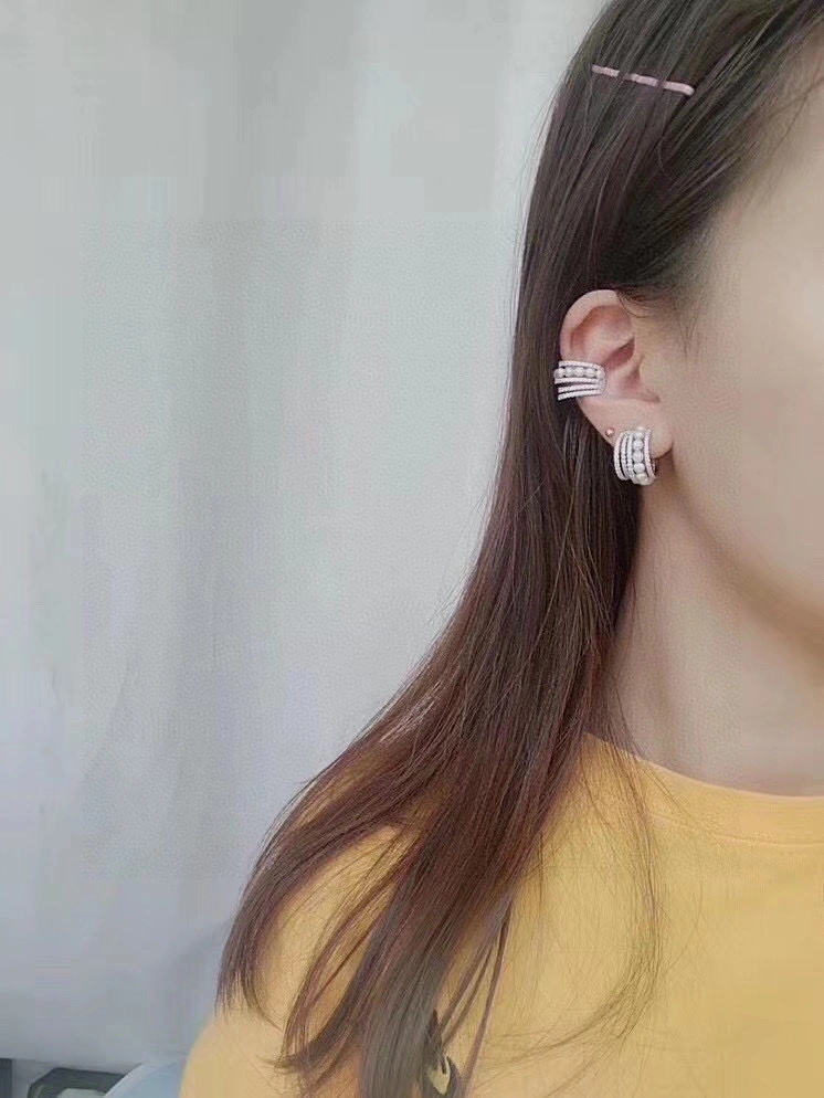 Value-priced Apm Earrings