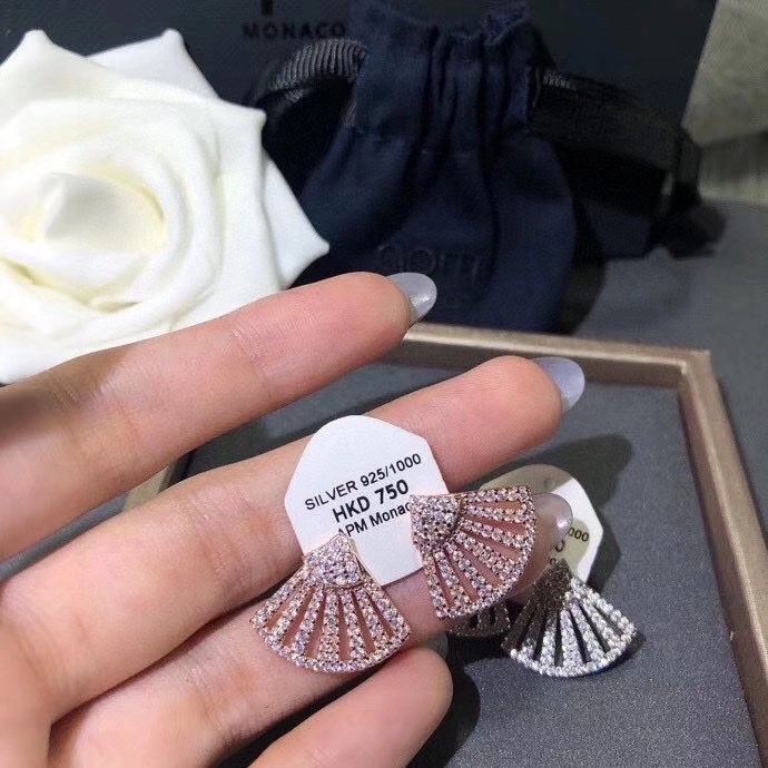 Real Apm Earrings