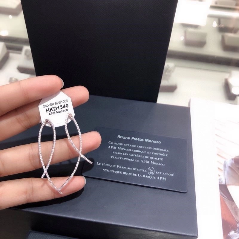 Perfect replica Apm Earrings