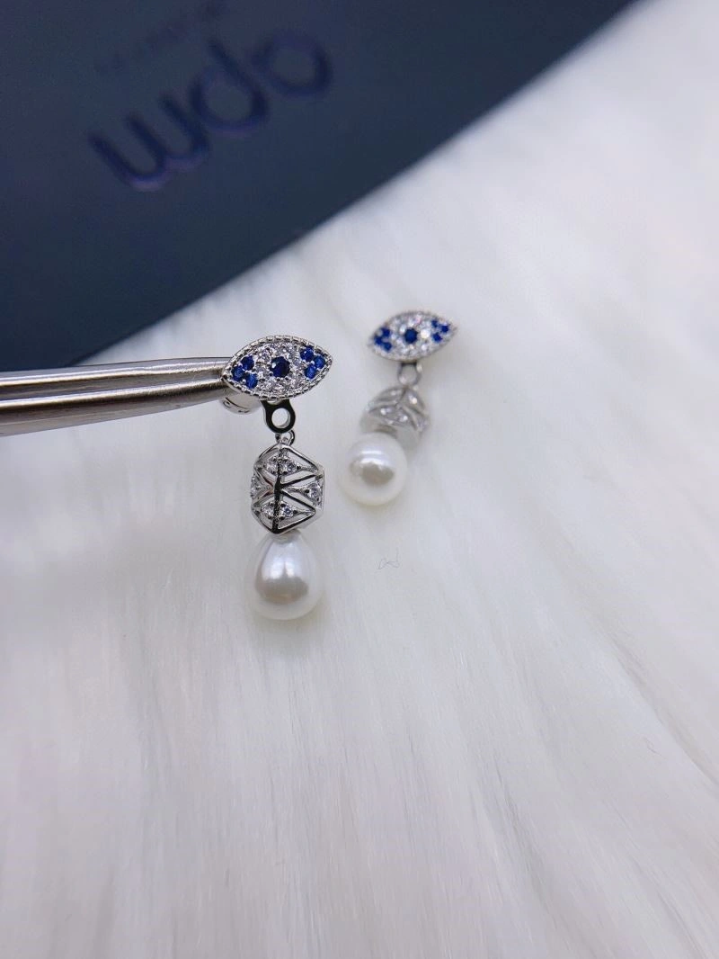 Factory-made Apm Earrings